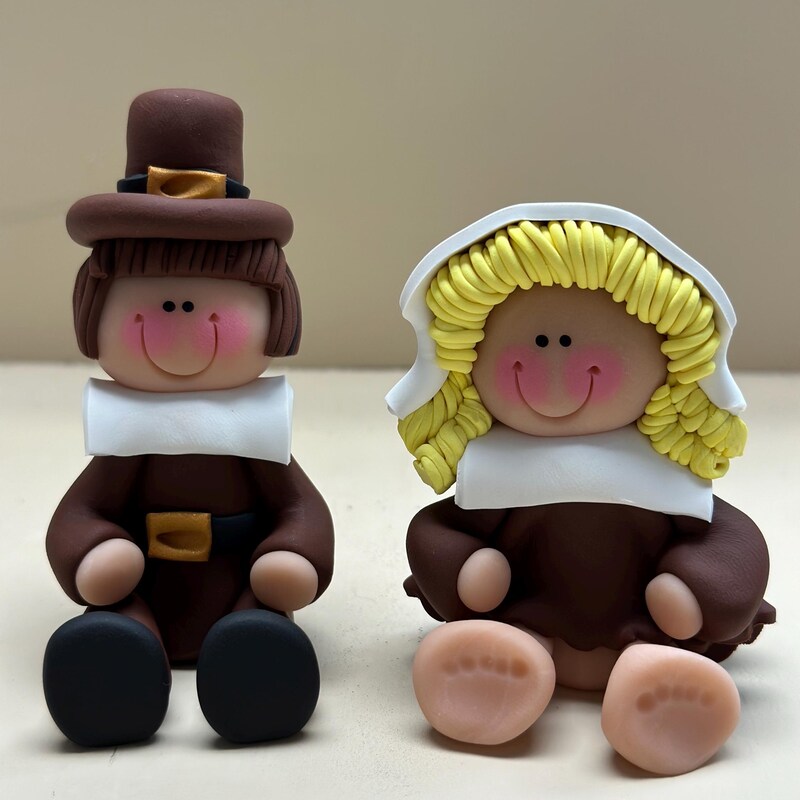 Pilgrim Figurine - Etsy