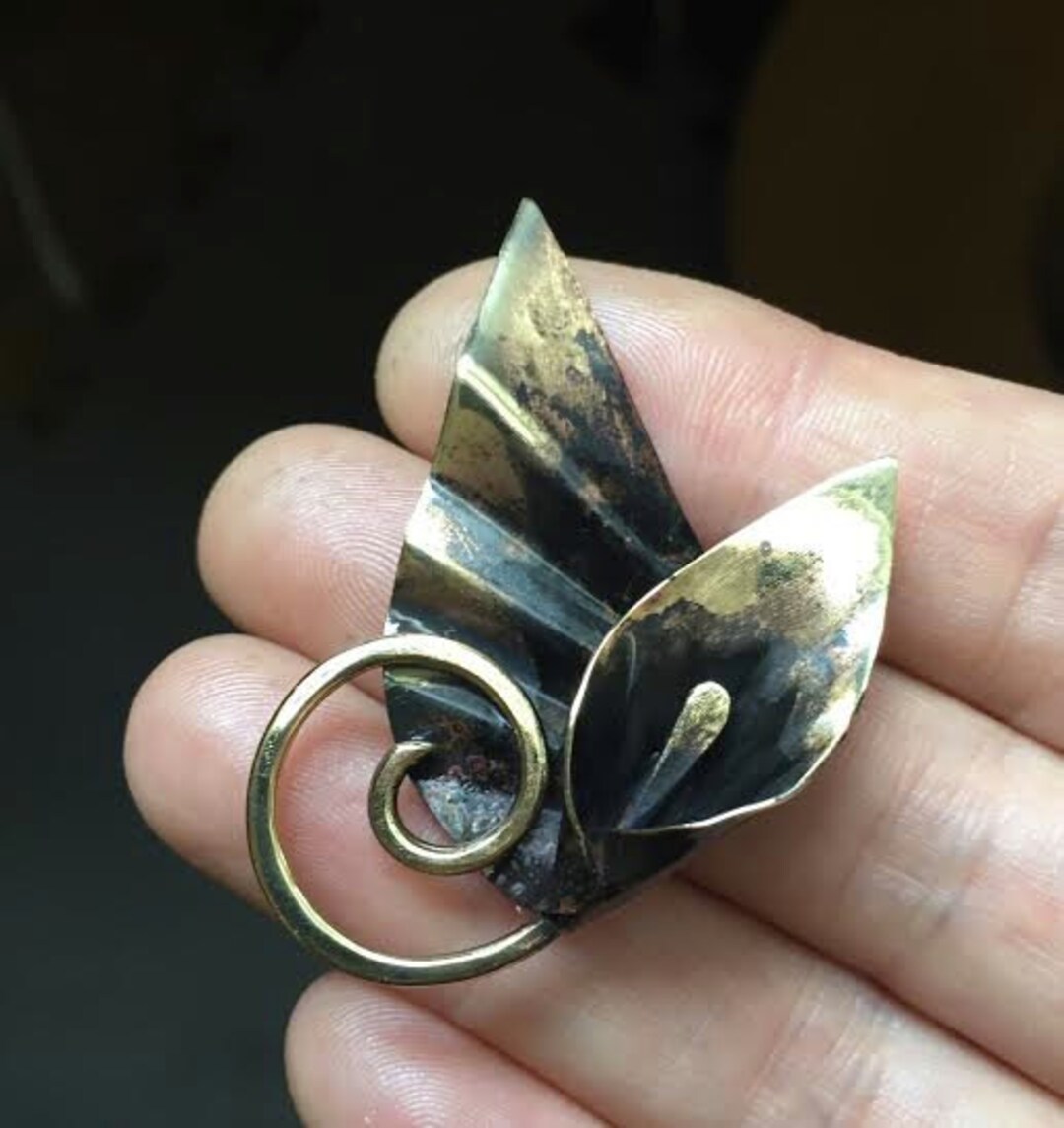 Winged Lily Pin Lapel Pin Hat Pint Tie Tack Pin Bronze Copper - Etsy