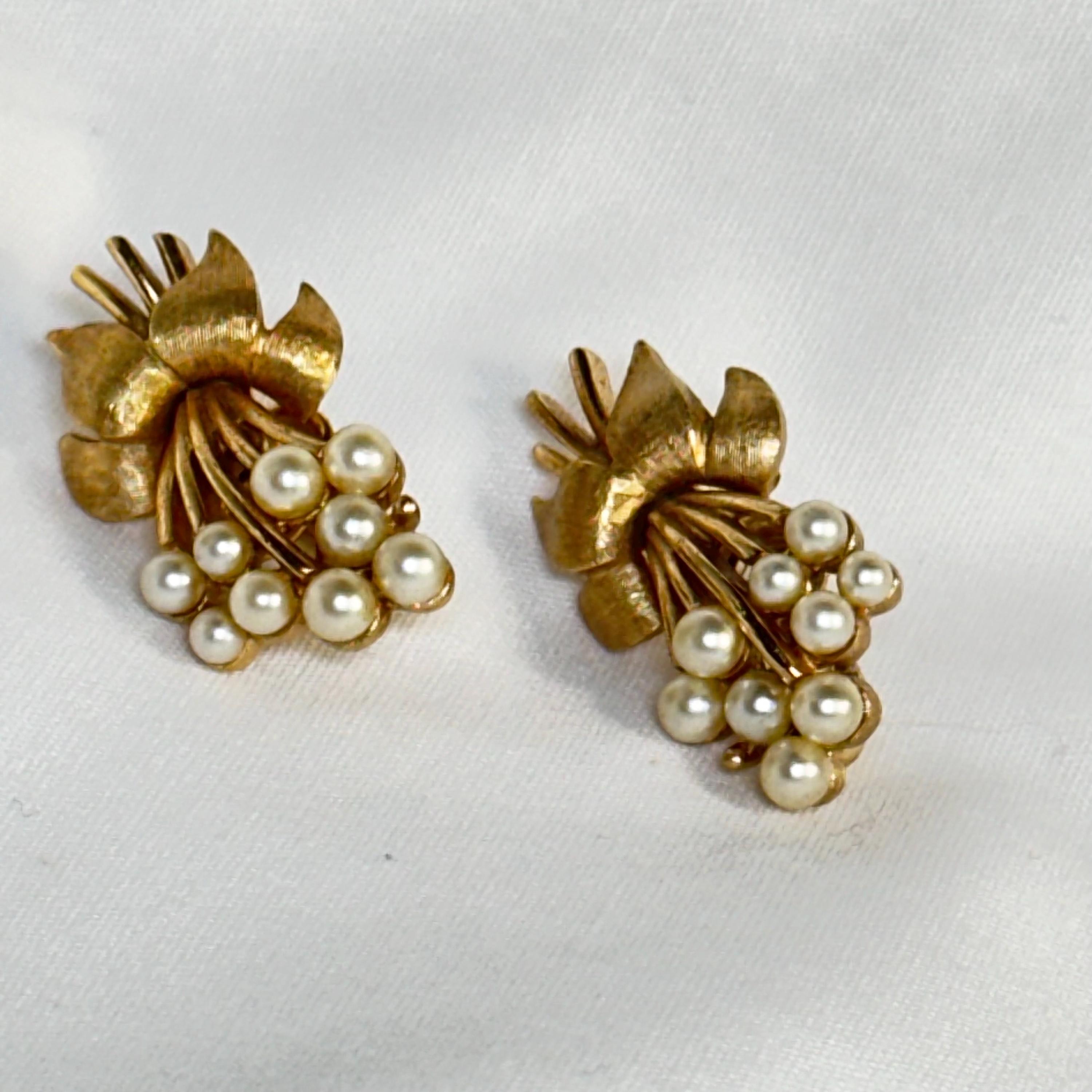 Vintage Trifari - Etsy Vintage Trifari - Etsy