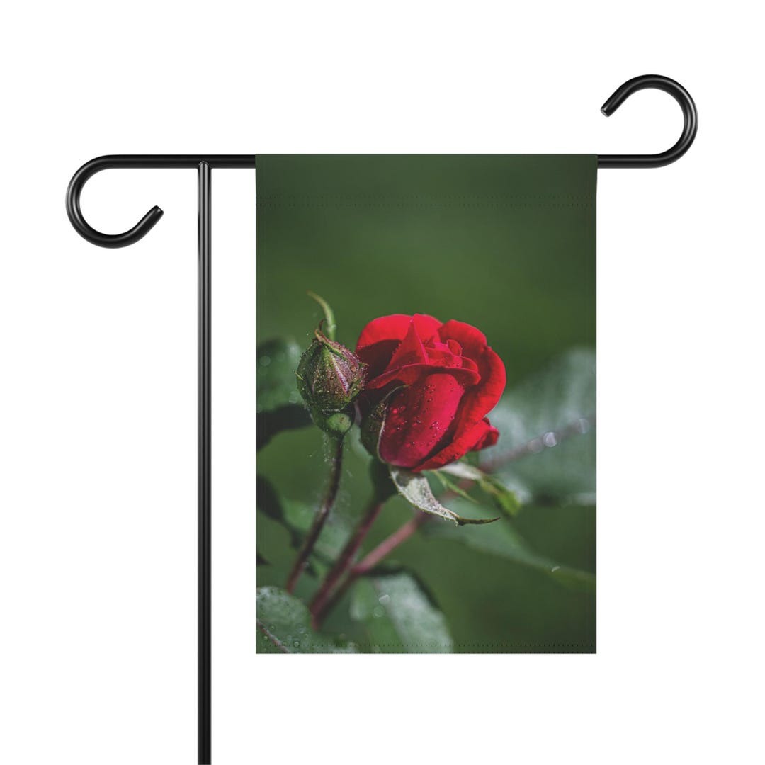 Garden & House Banner Red Rose Bud Flag Flower Garden Decor Seasonal ...