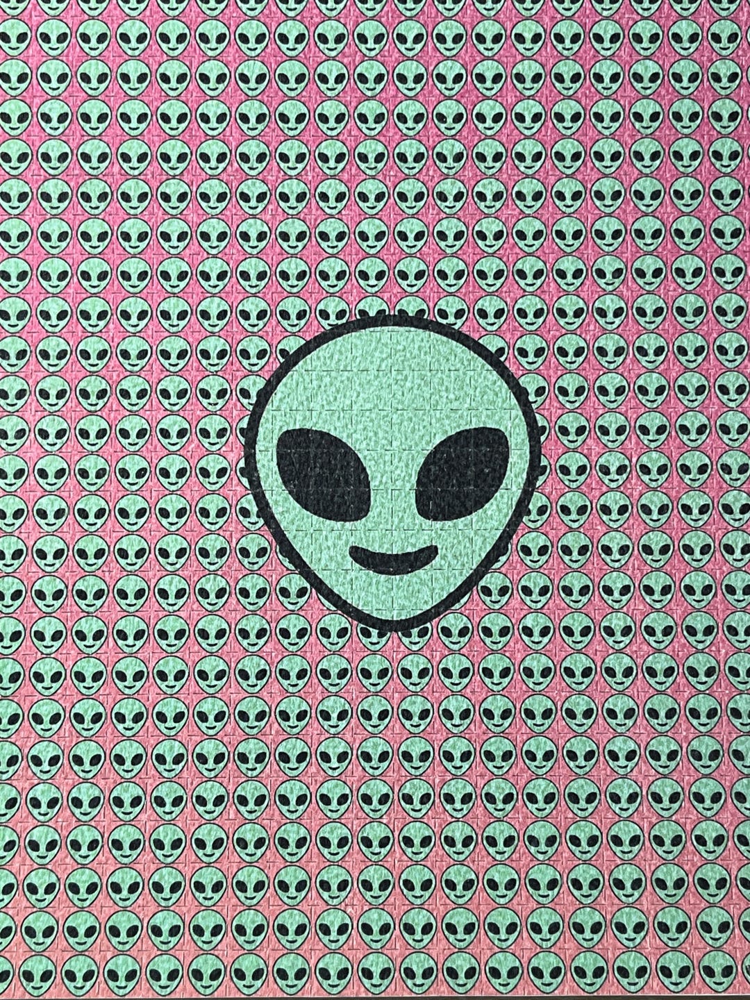 UFO Alien Emoji Area 51 Blotter Art 500 Buvards /22.5 Cm X 18cm/alien ...