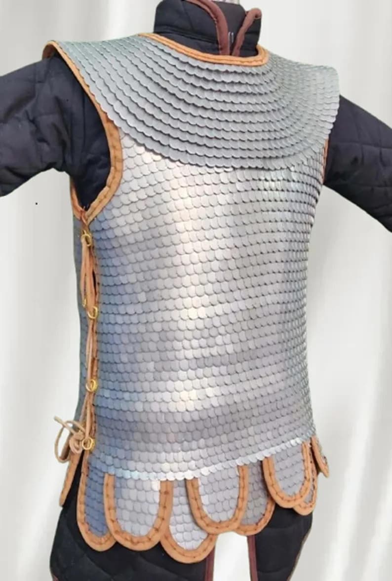 Roman Lorica Squamata | Lightweight Aluminum Scale Armor Costume - Etsy