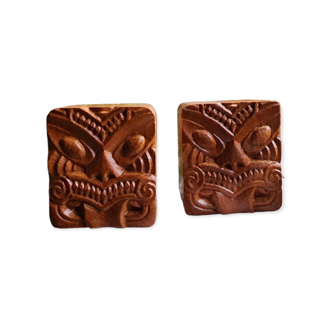 Maori Koruru / Salt & Pepper Shakers / Handmade / Wood / Tiki Room ...