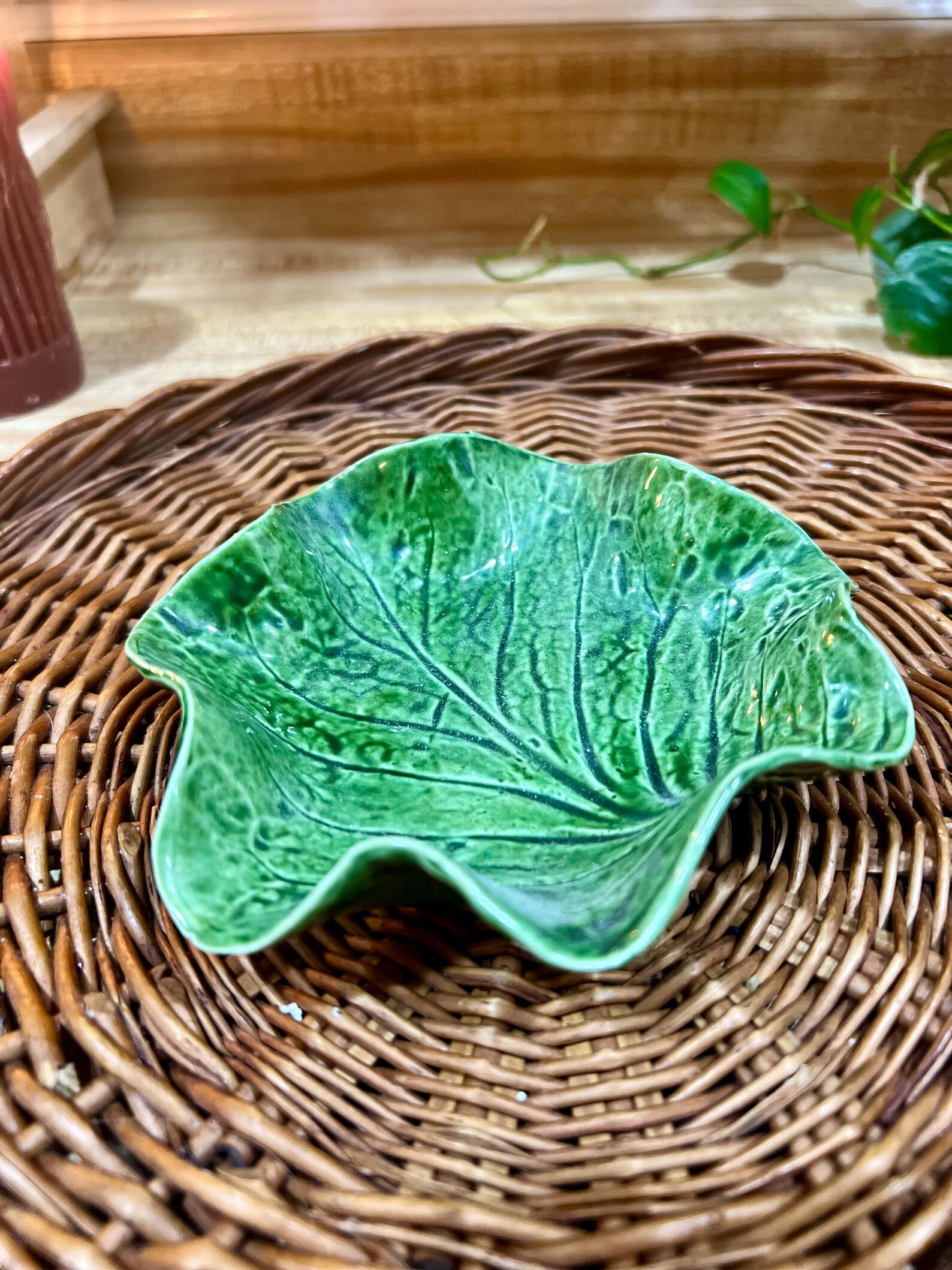 Vintage Pat Young Signed Handmade Cabbage Ware Leaf Dish Small Trinket ...