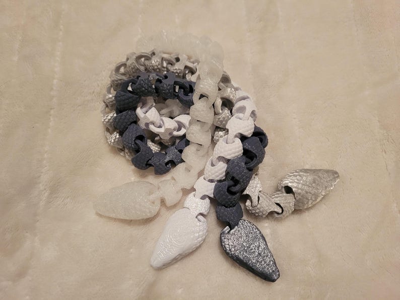 3D Printed Articulated Snakes - Etsy