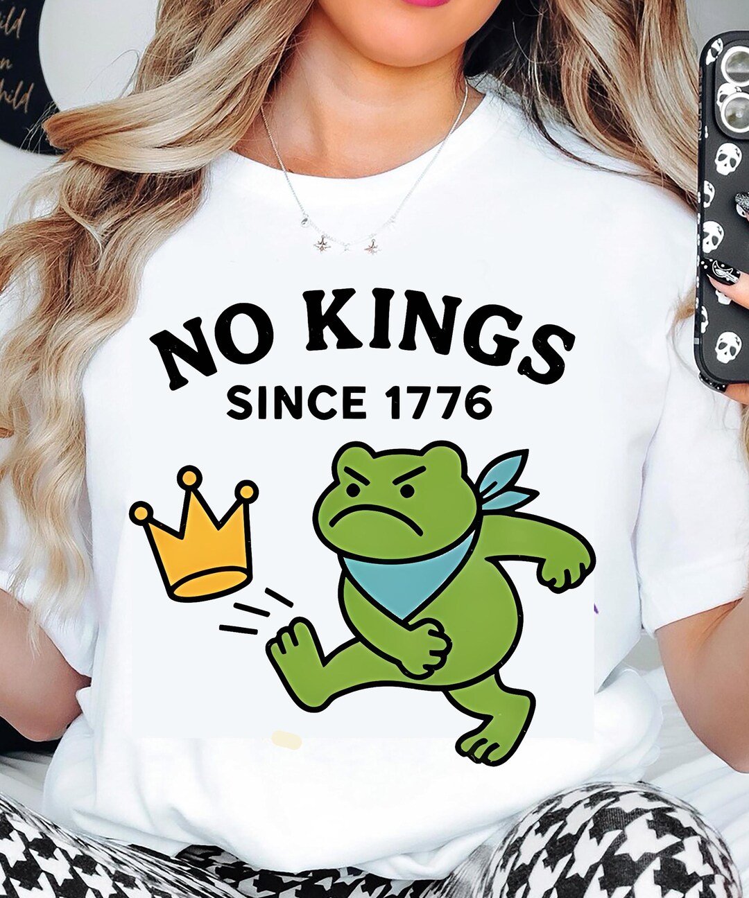 No Kings Fortland Frogs Against Fascism Funny Frog T-shirt, No Kings ...