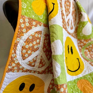 Groovy Quilt Pattern (PDF Download) - Etsy