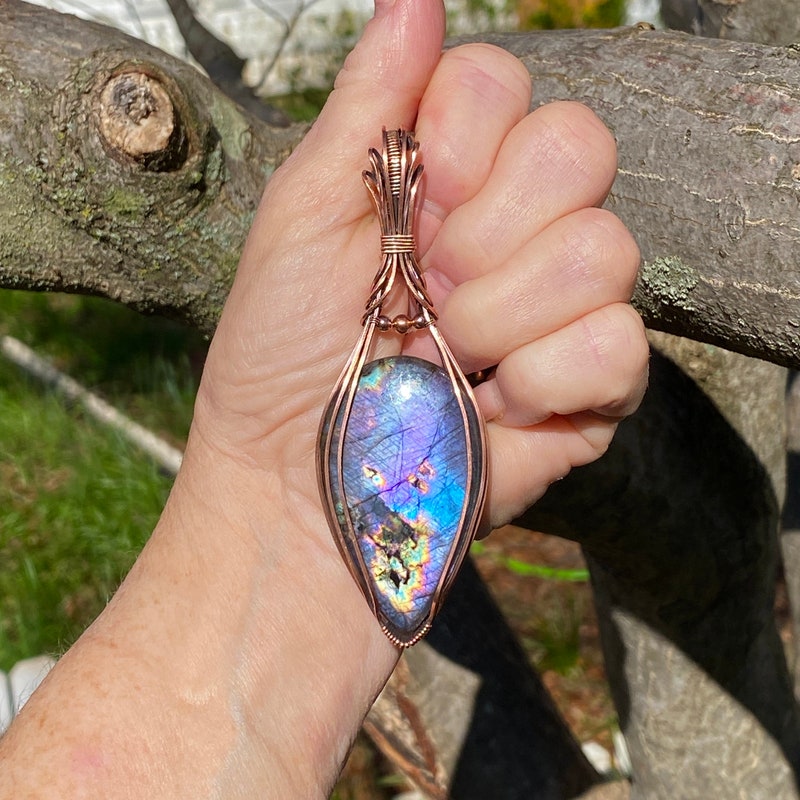 Spectrolite Pendant - Etsy