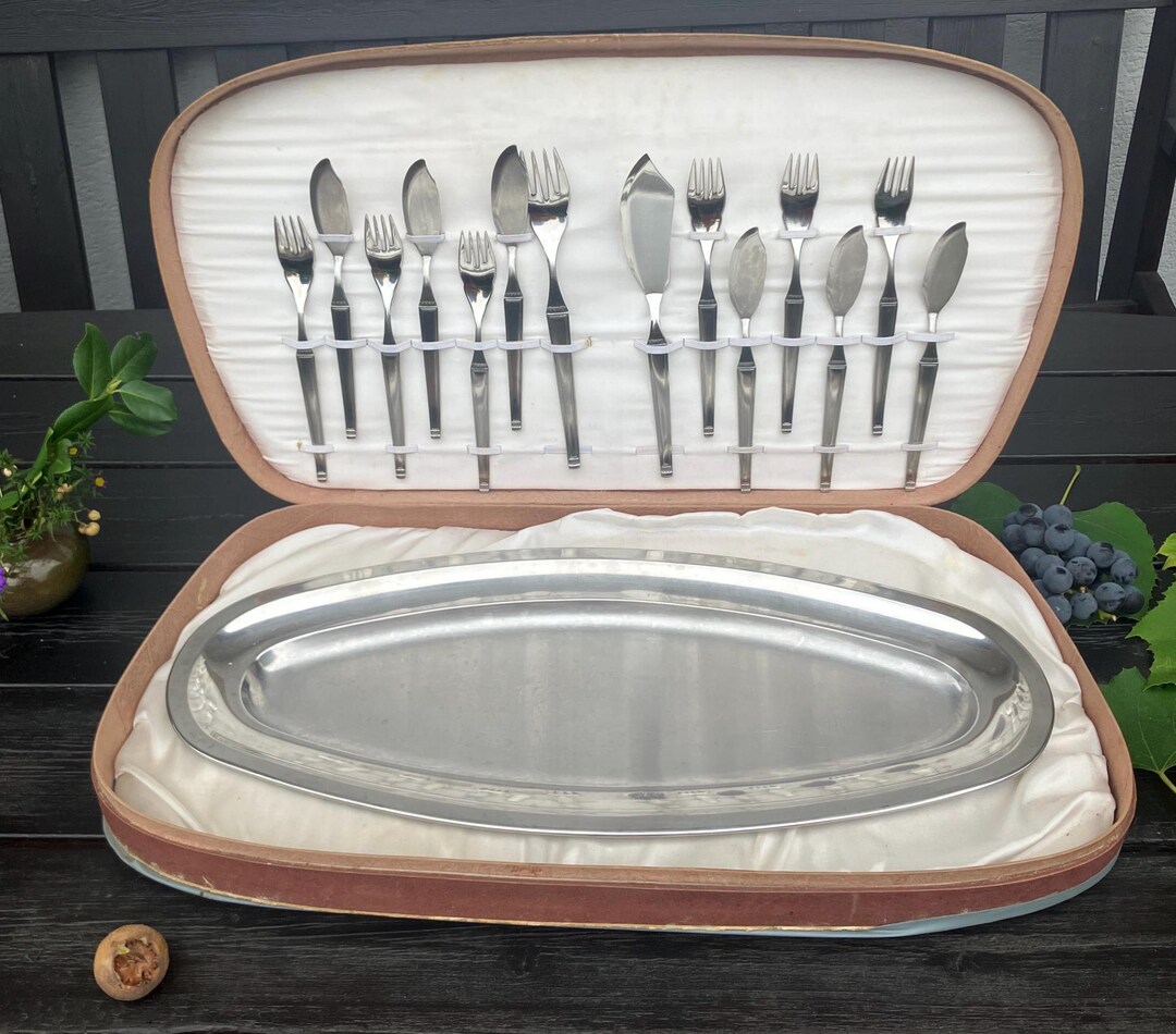 Vintage Fish Cutlery Set With Serving Fork, Filleting Knife, and ...