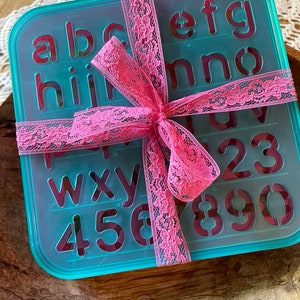 Eight Vintage Tupperware Stencil Art Set Complete - Etsy