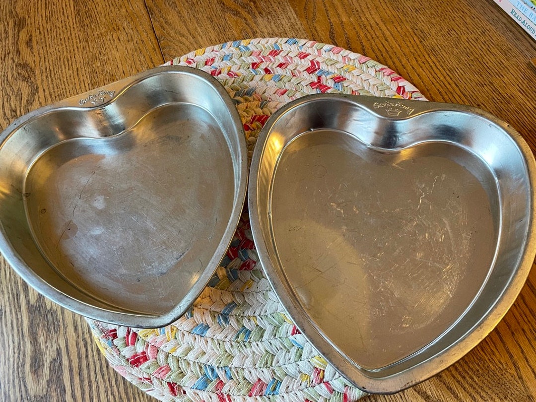Two Vintage Heart Shaped Bake King Cake Pans - Etsy
