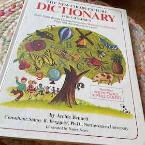 Vintage 1977 Hardcover New Color Picture Dictionary for Children ...