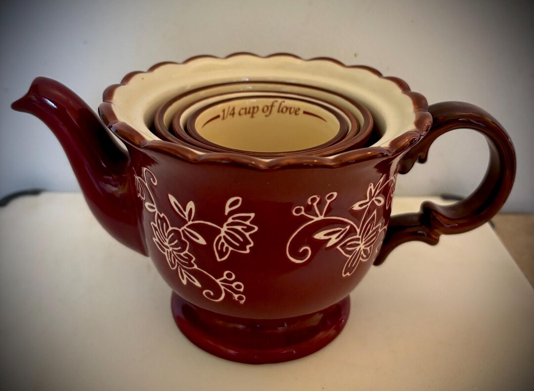 Vintage Set of Nesting Measuring Cups Shaped Like a Teapot Adorable! - Etsy