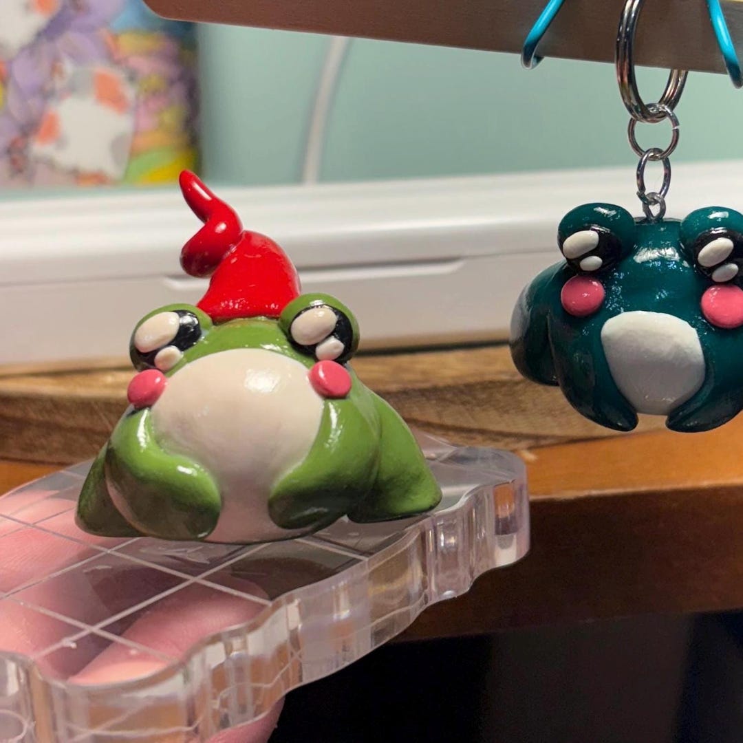 Gnome Frog *polymer Clay Desk Buddy* - Etsy
