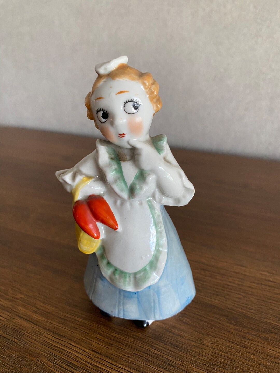 Vintage Ceramic Salt Shaker- 70-year-old Porcelain Salt Shaker With ...