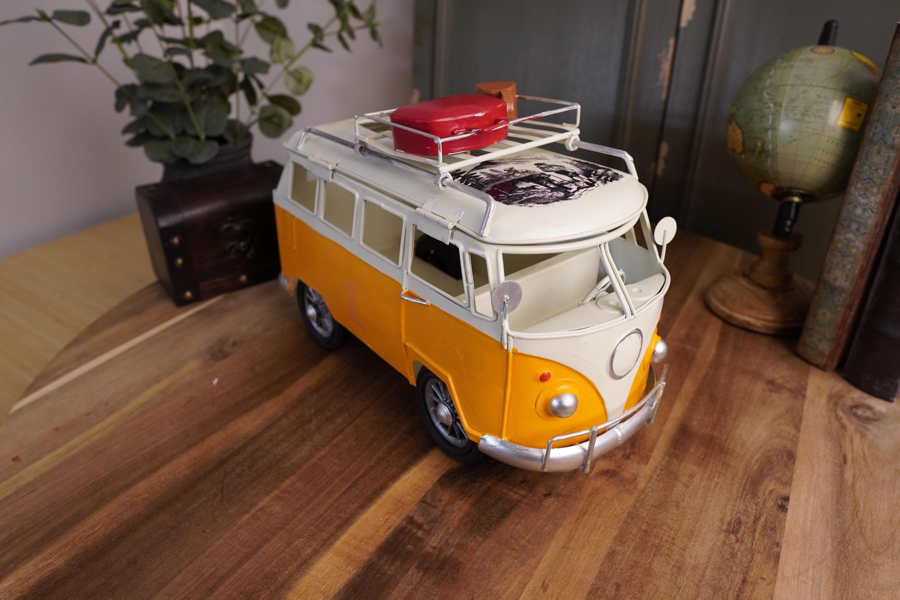 Handmade Metal Camper Van Tissue Box Cover – Retro-style All-metal ...
