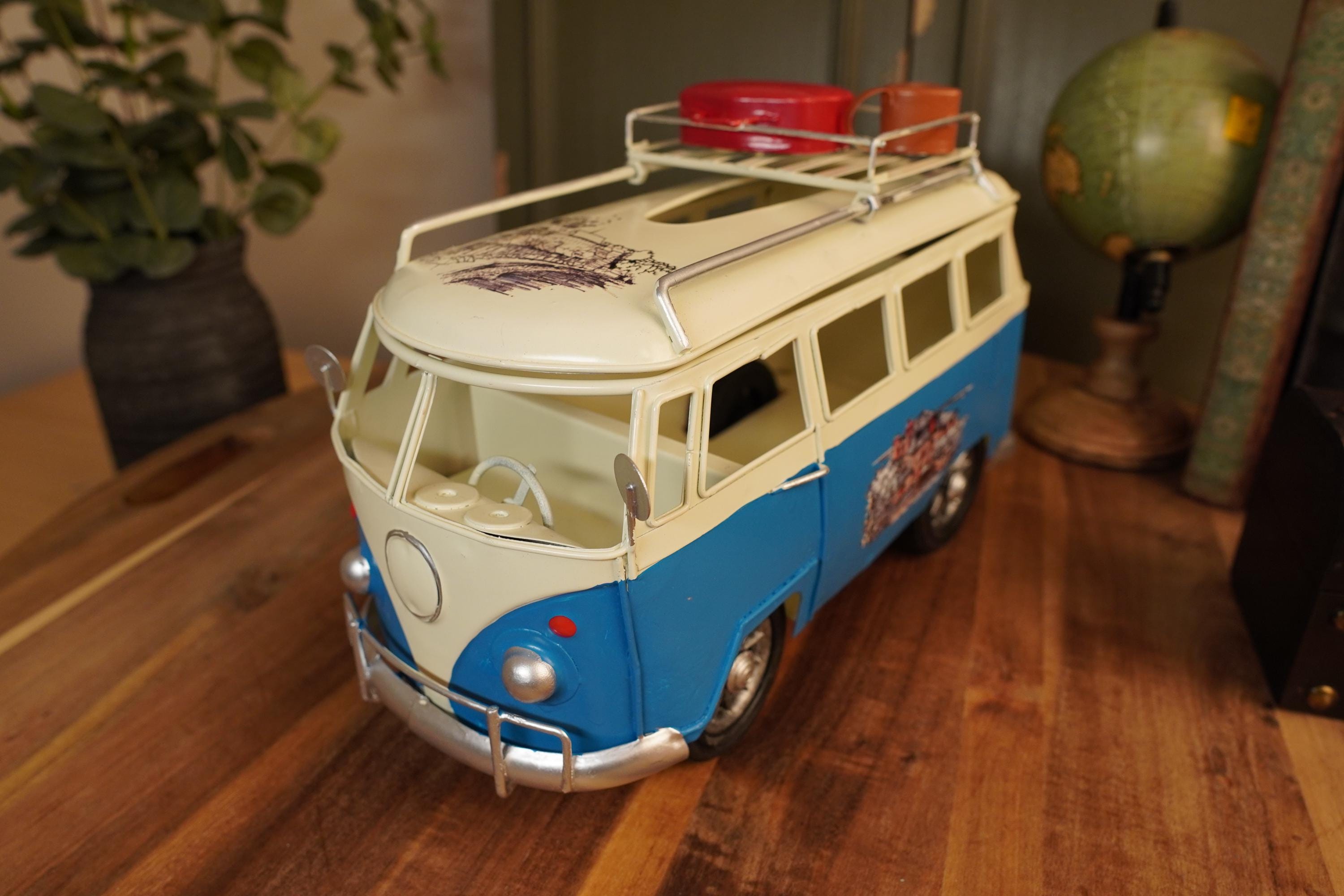 Handmade Metal Camper Van Tissue Box Cover – Retro-style All-metal ...