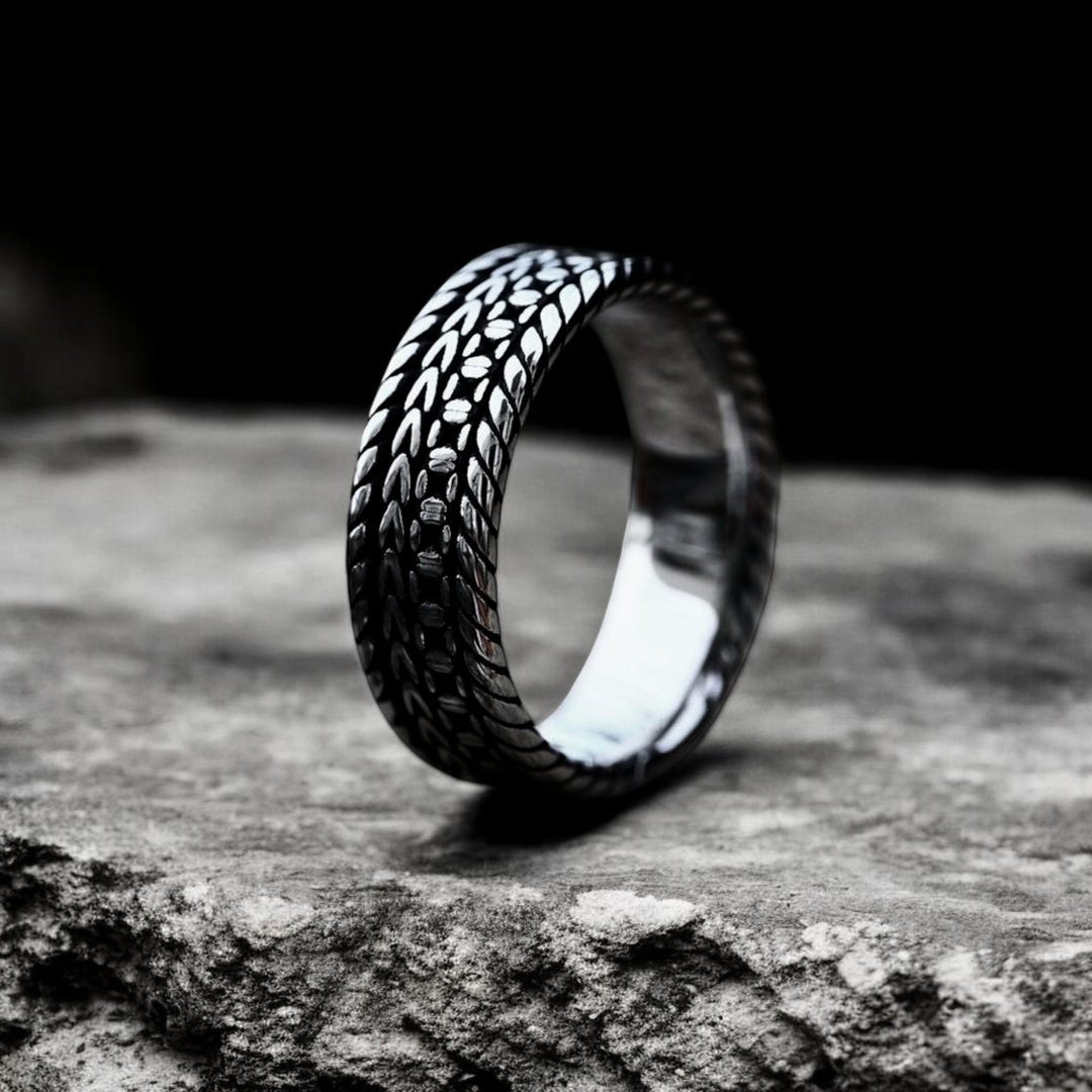 Silver Stainless Steel Snake Scale Ring - Adjustable Gothic Jewelry for ...
