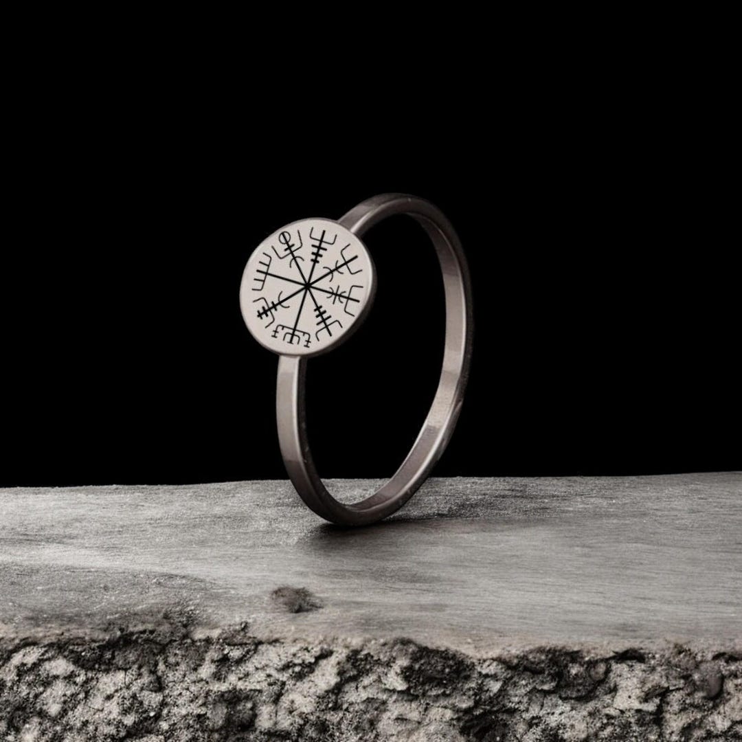 Sterling Silver Vegvisir Rune Ring | Viking Rune Jewelry | Valknut ...