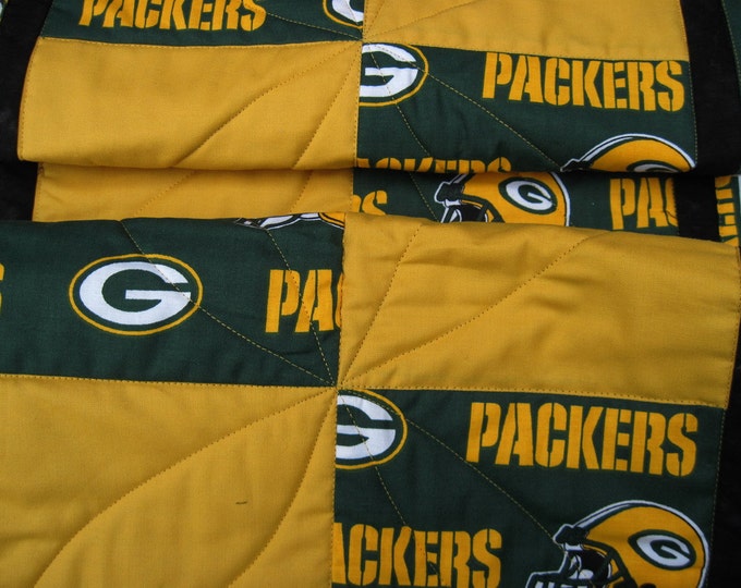 Green Bay Packer Table Runner - Etsy