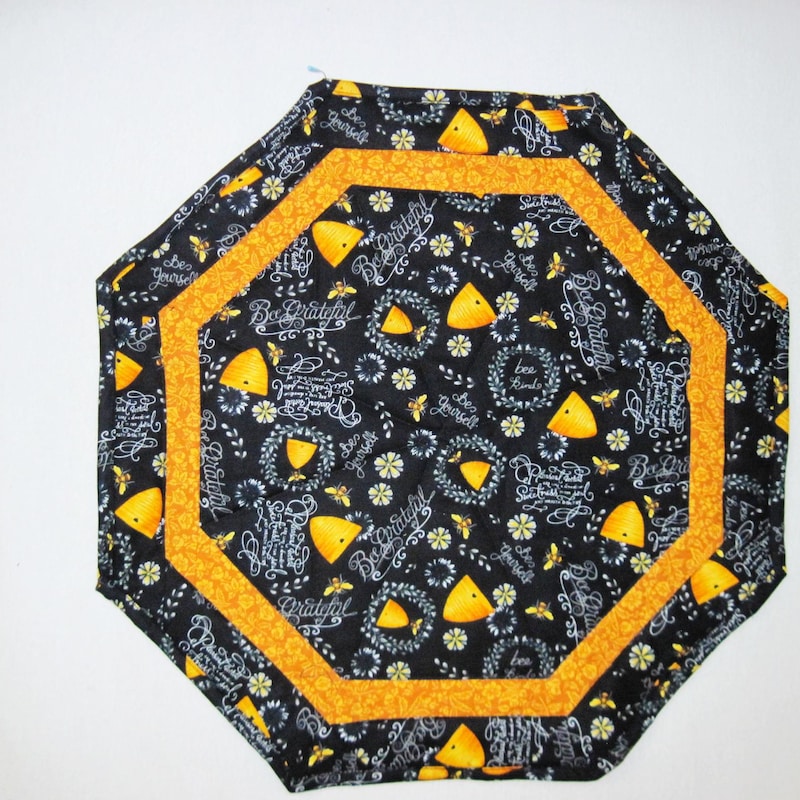 Octagon Table Topper - Etsy