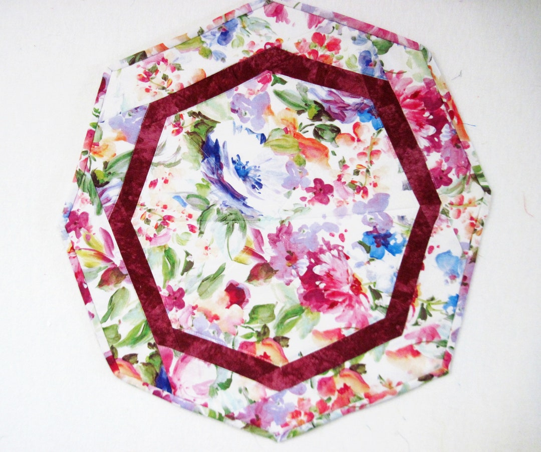 Quilted Table Topper Centerpiece Octagon Table Runner Candle Mat ...