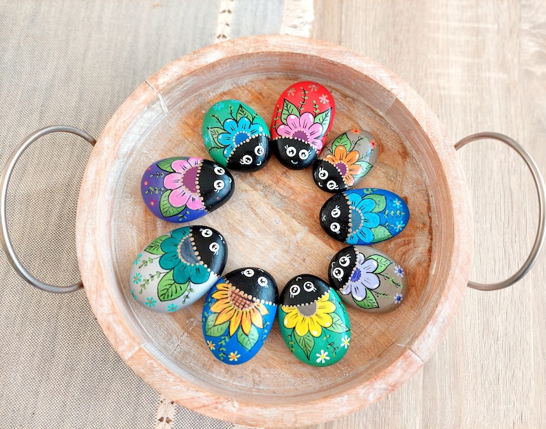 Painted Kindness Rocks, Ladybug Rocks, Rainbow Stones, Garden Decor ...