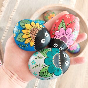 Painted Kindness Rocks, Ladybug Rocks, Rainbow Stones, Garden Decor ...