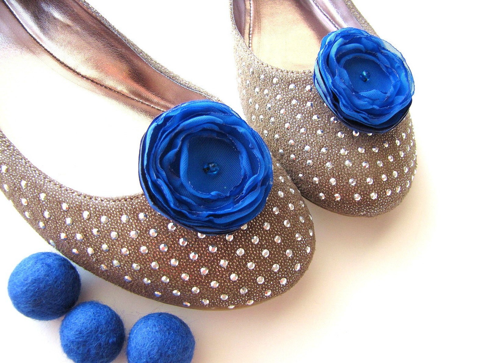 Shoe Clips With Handmade Fabric Flowers (set of 2 Pcs )- ROYAL BLUE ...