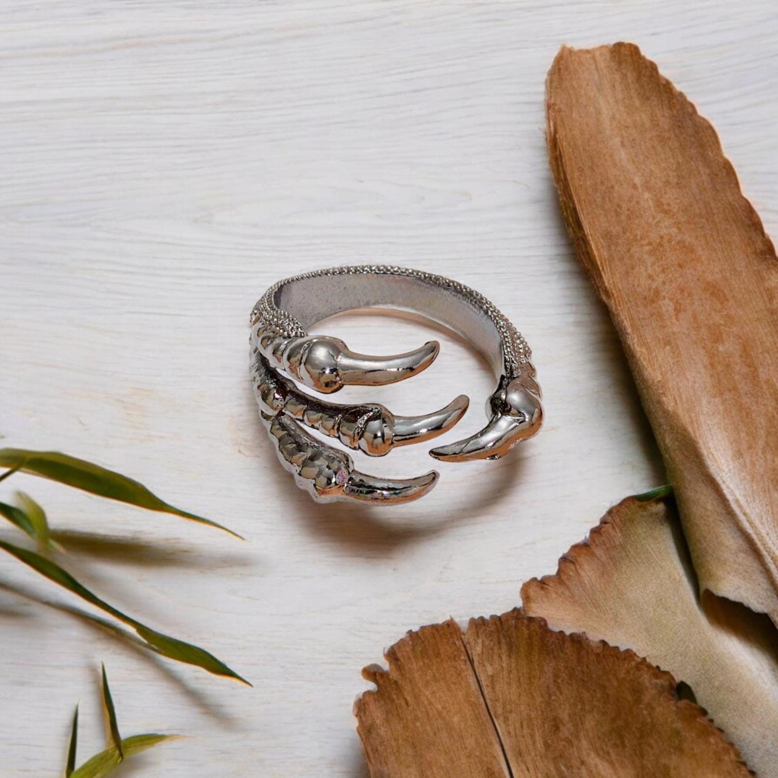 Raven Claw Talon Wrap Ring Hand Cast , Adjustable, Unique Gothic ...