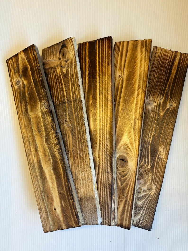 40 X Scorched Wooden Tiles - Rustic Effect - Ideal Herringbone Flooring ...