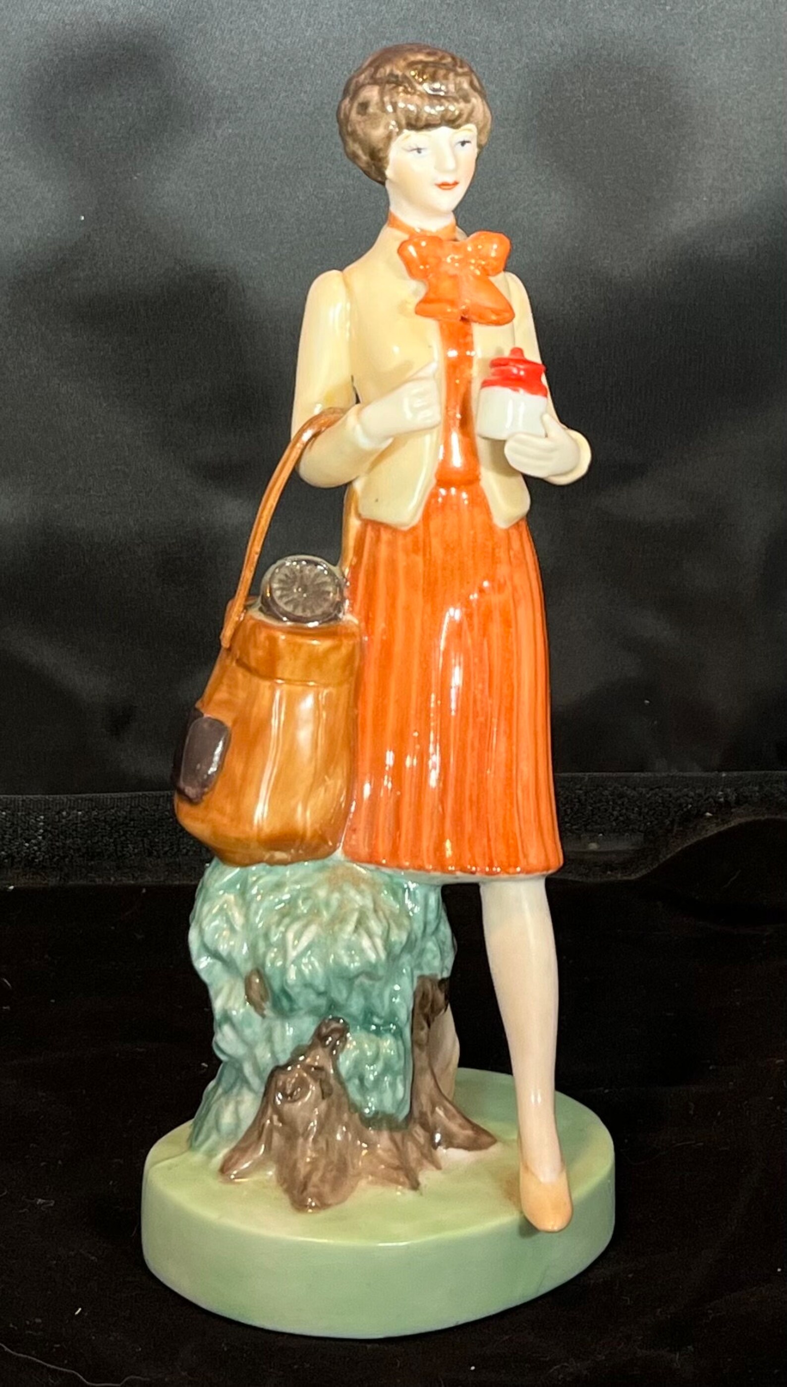 Tupperware Lady Figurine Series II MCM 1960 - Etsy