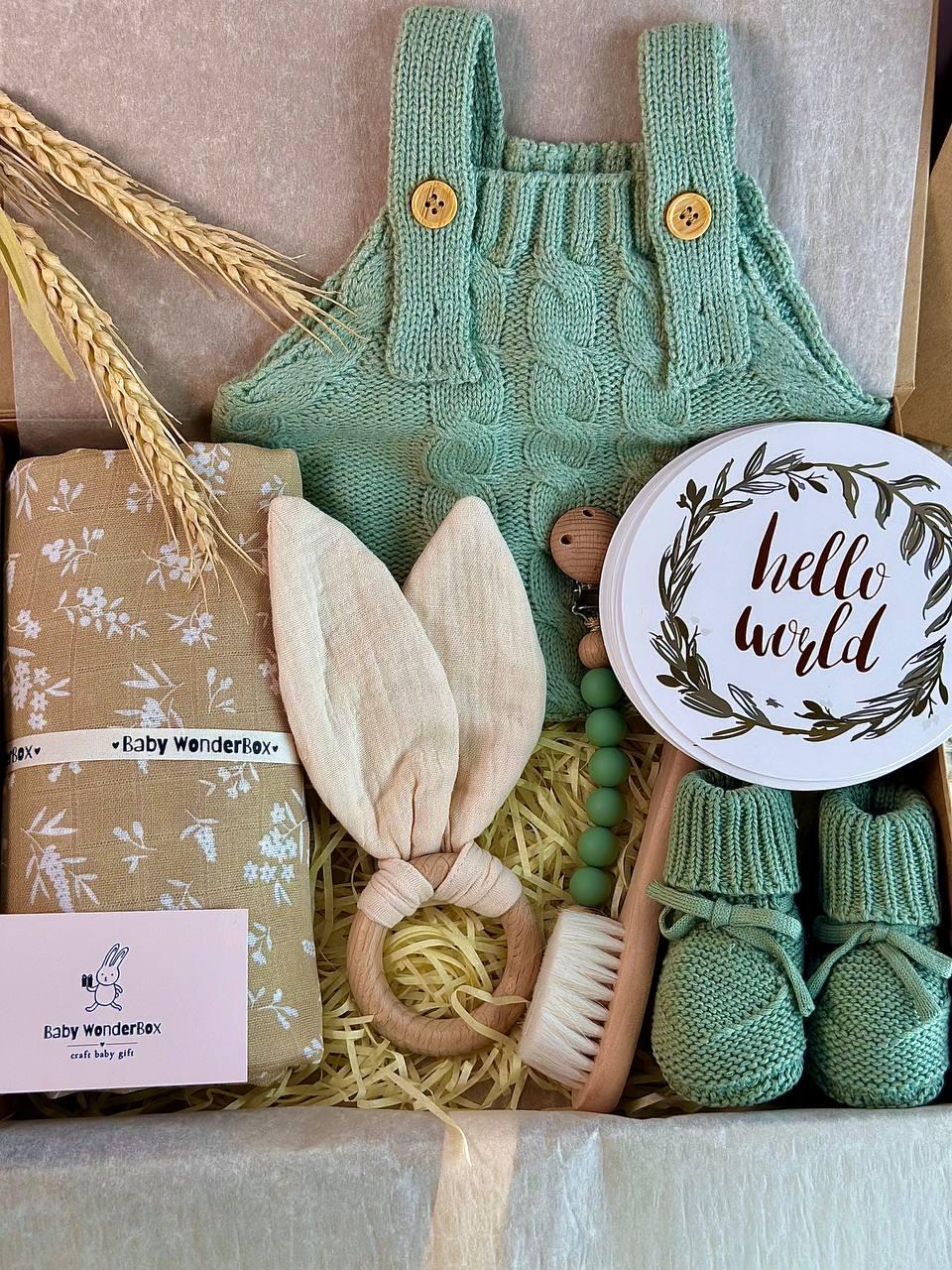 NEW* Baby Gift Box GREEN Nature Gender Neutral Baby Present, Gifr for ...