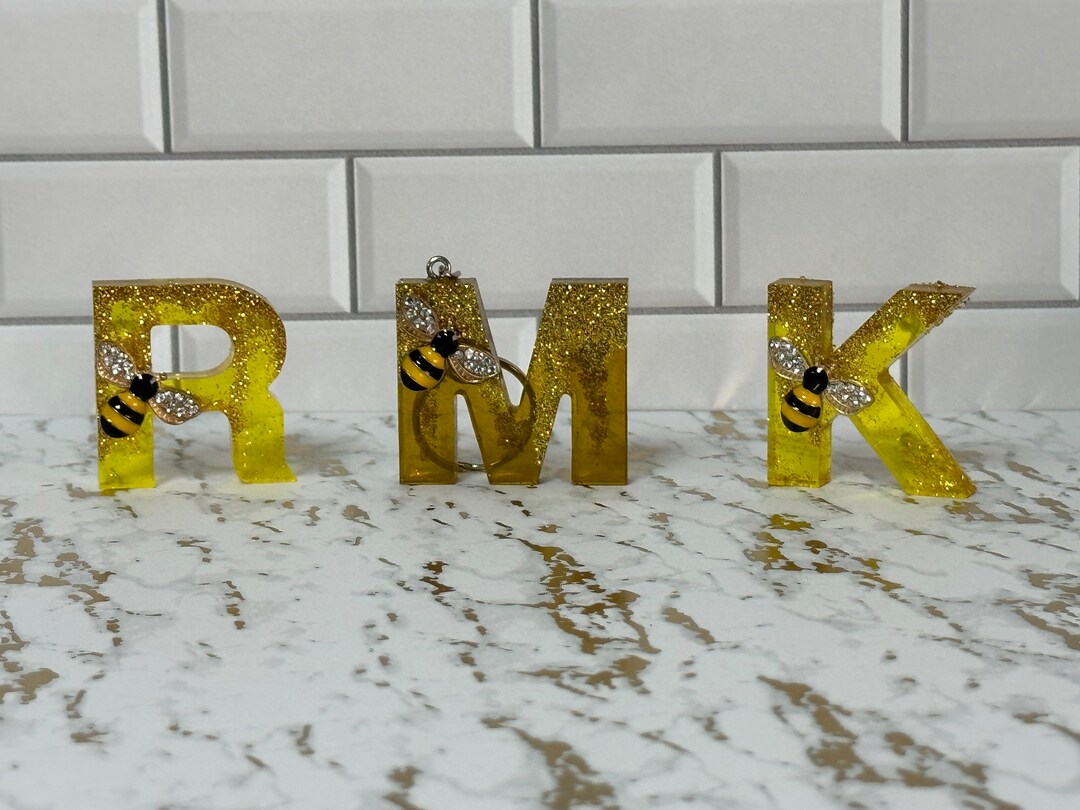 Resin Initial Honey Bee Keychain - Etsy