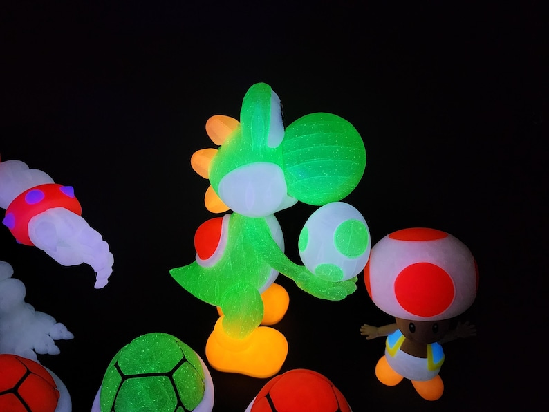 Super Mario: It's Glowshi!!!!! A 3D Printed Glow in the Dark Yoshi ...