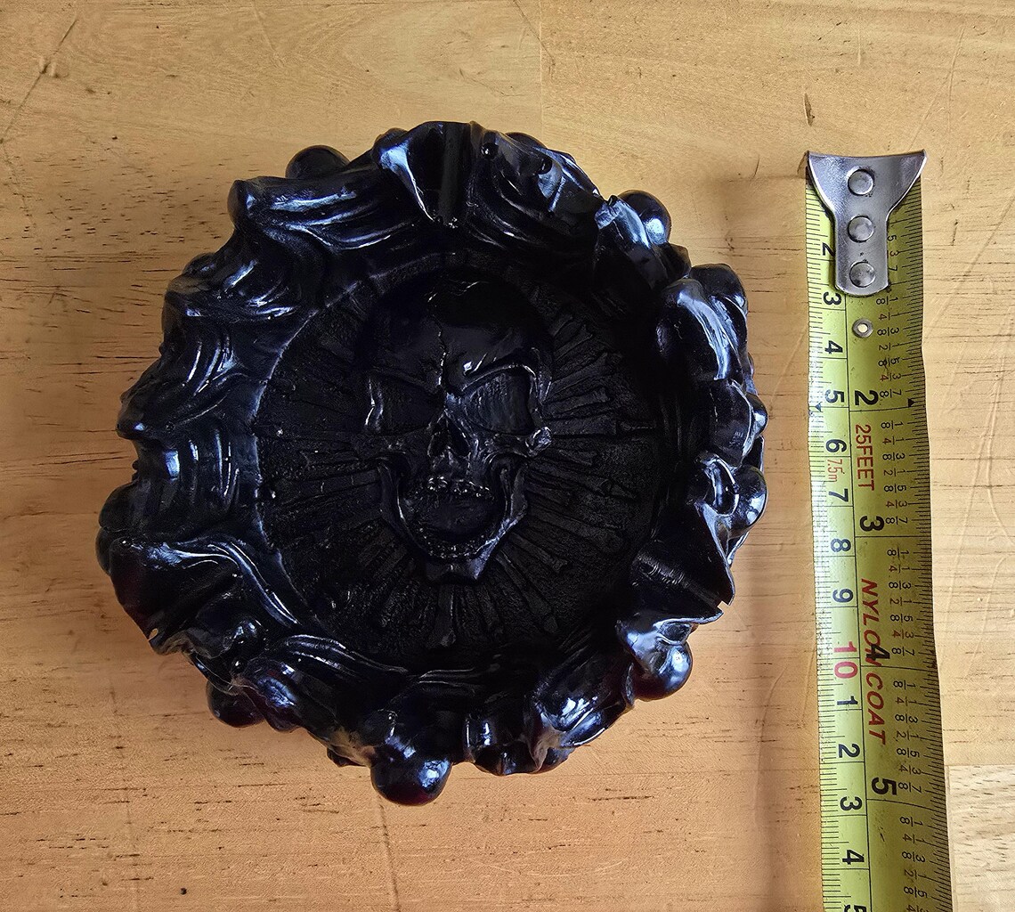 Black Skulls & Skeleton Ashtray Resin Art Home Decor - Etsy