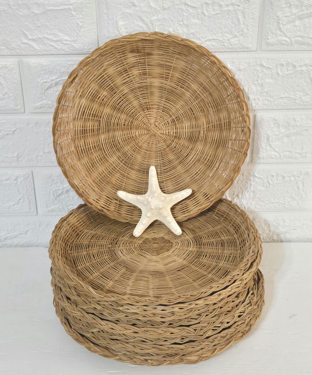 Vintage Wicker Paper Plate Holders. - Etsy