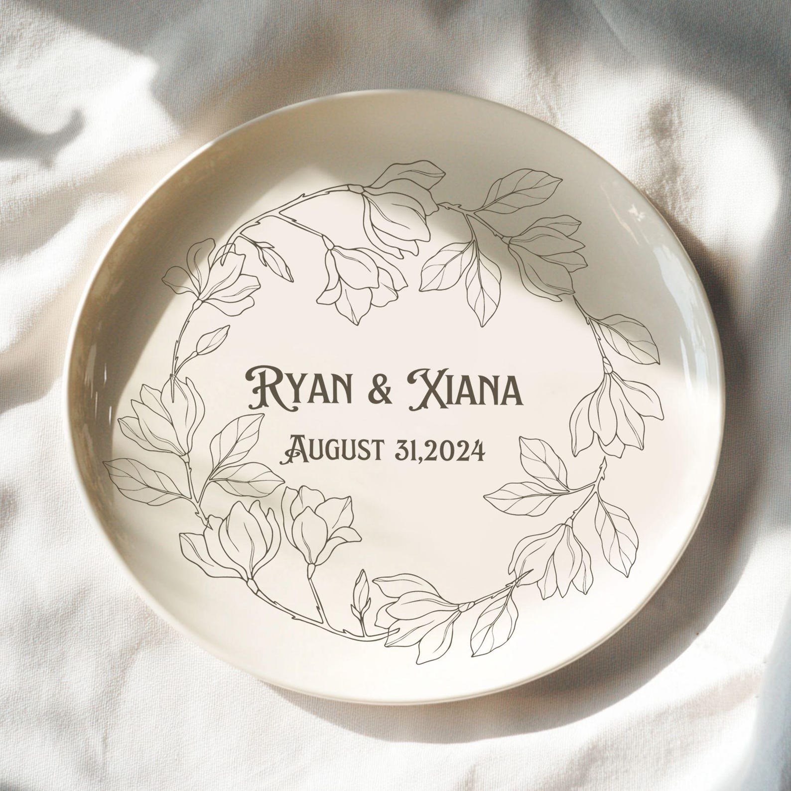 Modern Personalized Ceramic Plate Flower Wreath Wedding Gift Custom ...