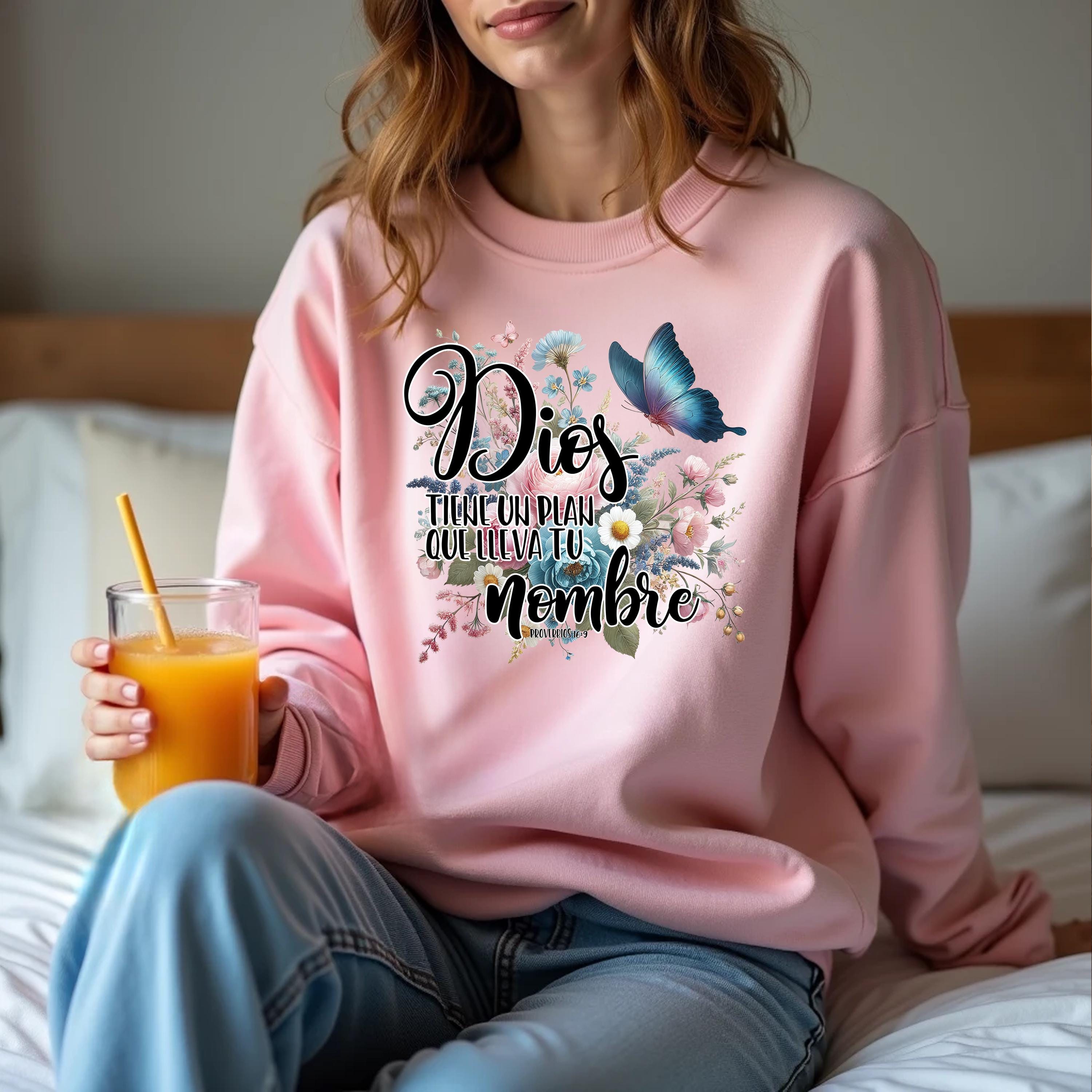 Dios Tiene Un Plan Que Lleva Tu Nombre PNG, Frases Religiosas Florales ...