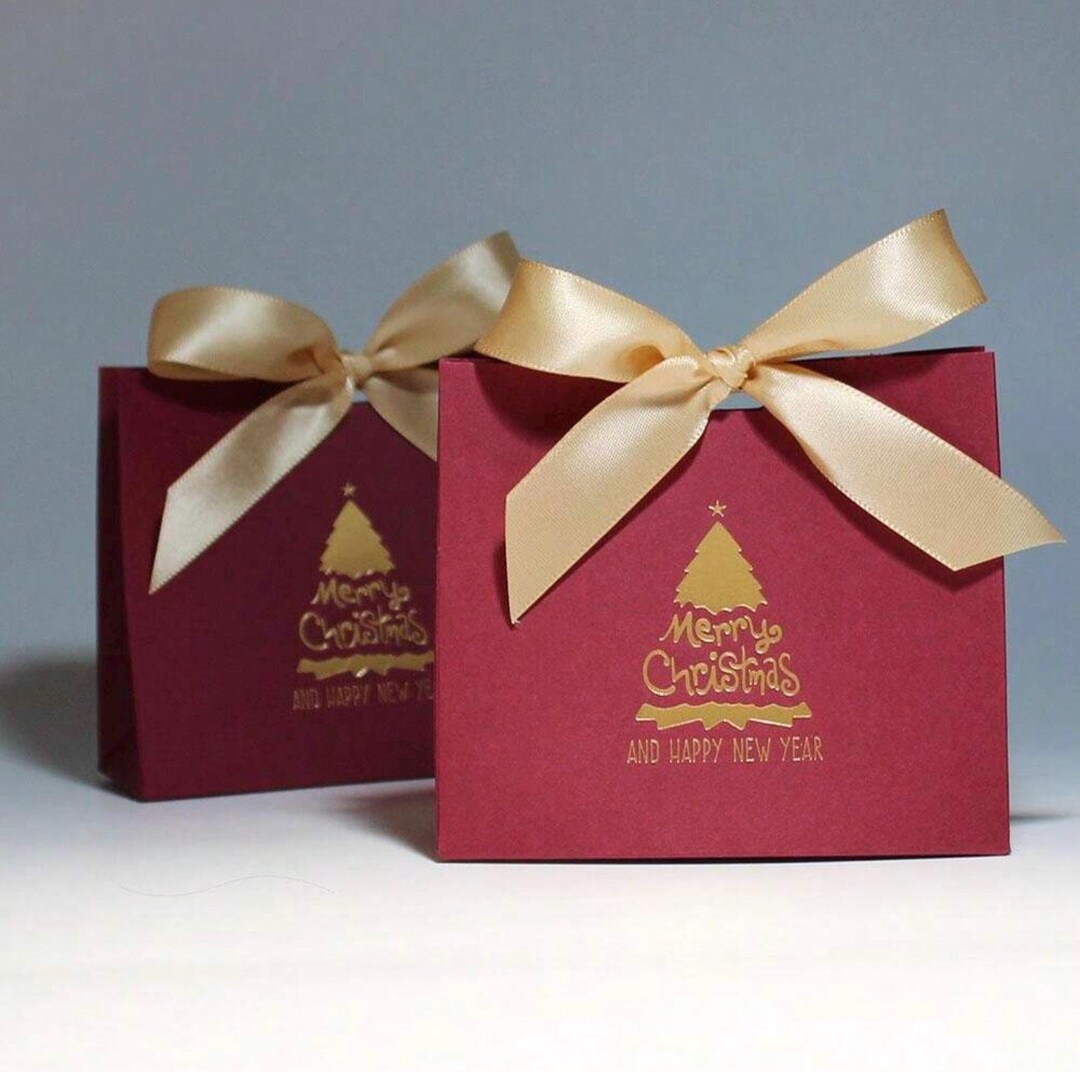 Christmas Table Favours With Gift - Etsy UK