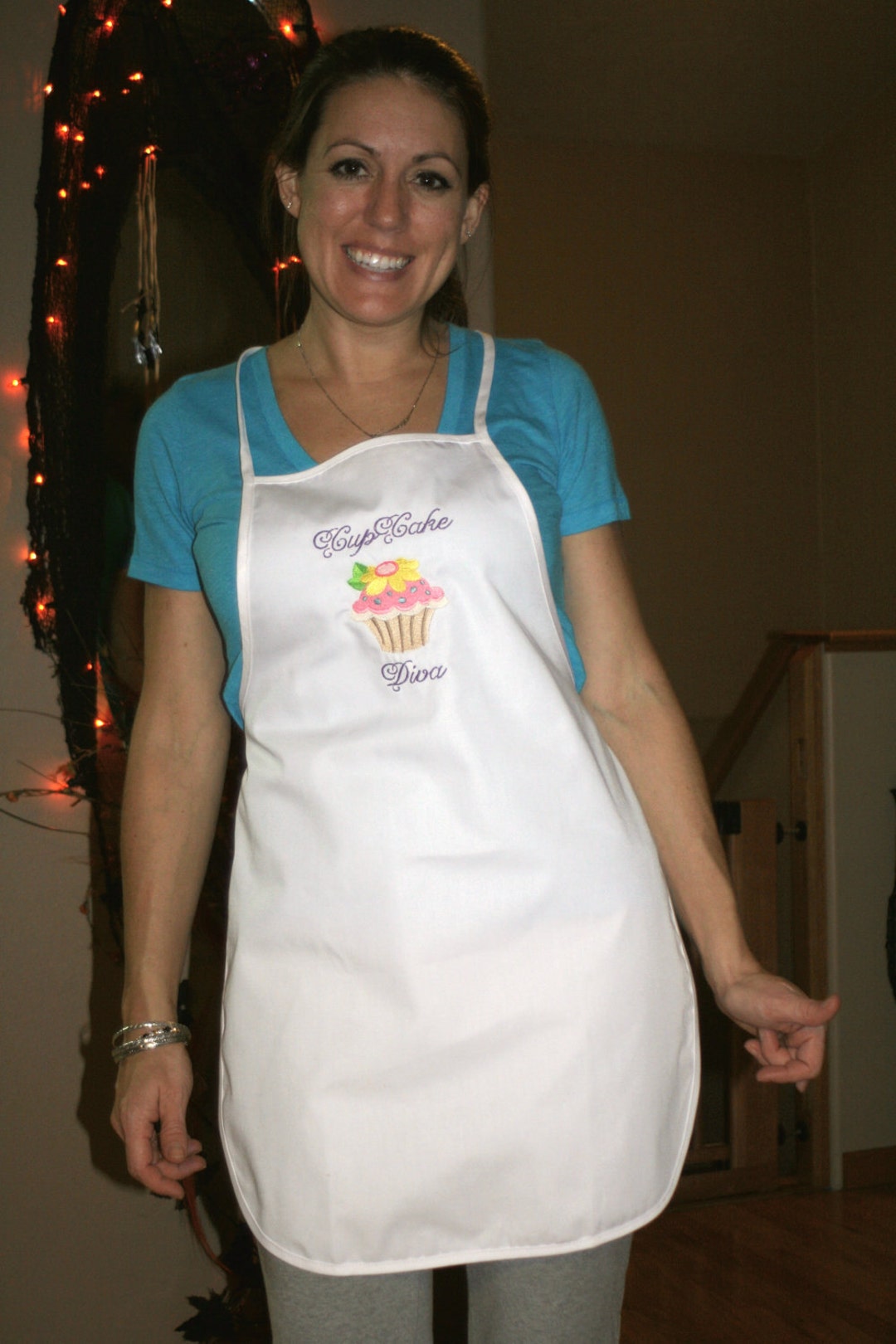 Cupcake Apron - Diva Apron - Personalized Apron - Embroidered Apron ...
