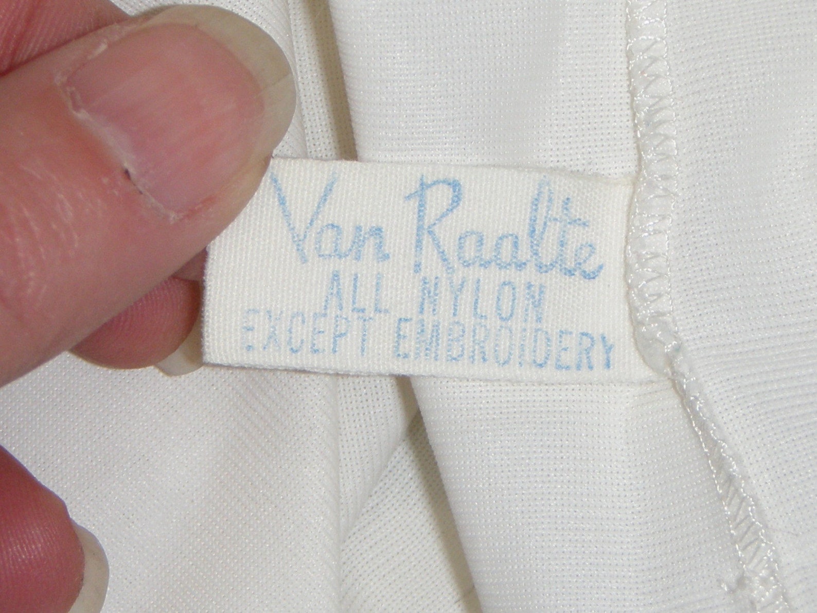 Vintage Van Raalte Embroidered Half Slip Suavette Size 32 Floral Lace ...