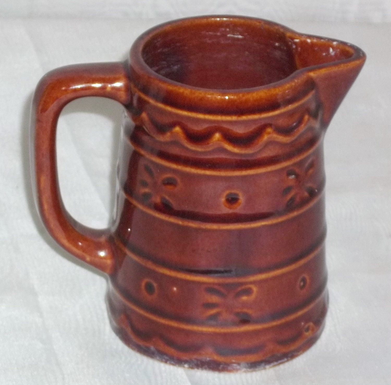 Vintage Marcrest Daisy and Dot Creamer 8 Oz Syrup Pitcher - Etsy