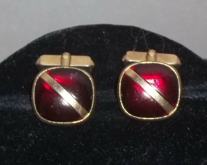 Vintage Swank Cuff Links Ruby Red Cabochon Scuba Diving Gold Tone ...