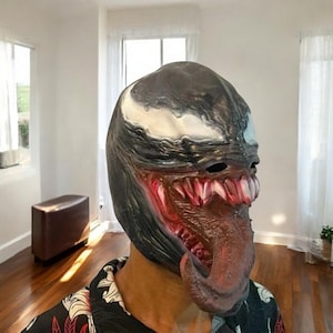 Realistic Venom Mask With Tongue Symbiote Monster Latex Cosplay Helmet ...