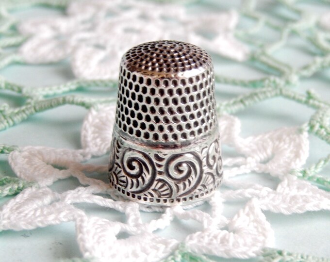 Antique Sterling Silver Thimble, 5 Point Star Mark, Sewing Thimble ...