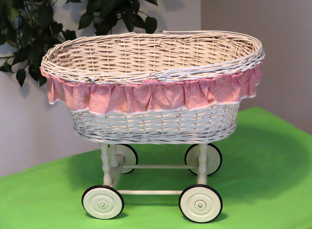 Vintage Wicker Baby Doll Bassinet, Portable, Made in West Germany ...