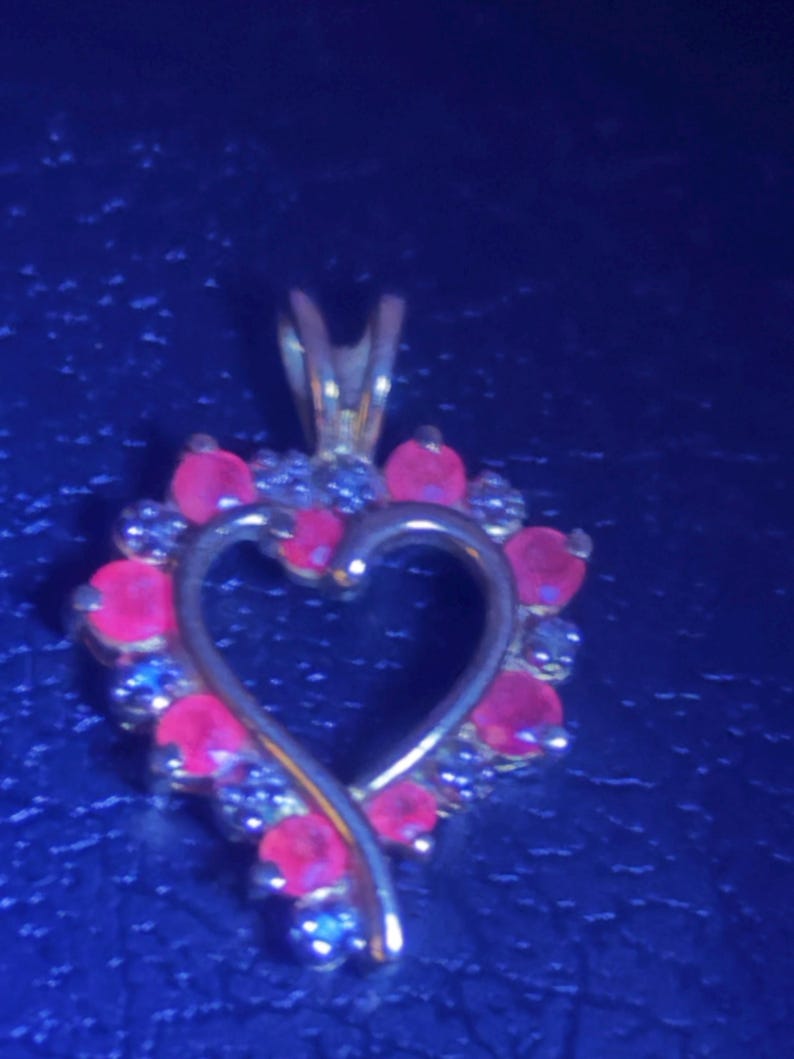90s 925 Ruby Chip Diamond Ribbon Heart Pendant Sterling Silver Gold ...