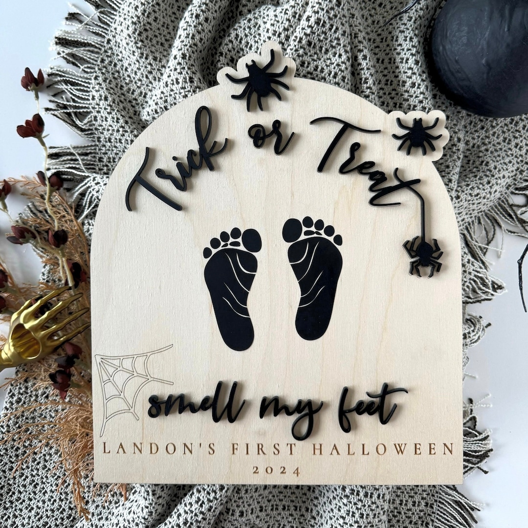DIY Halloween Footprint Keepsake Sign, Baby's First Halloween, Trick or ...
