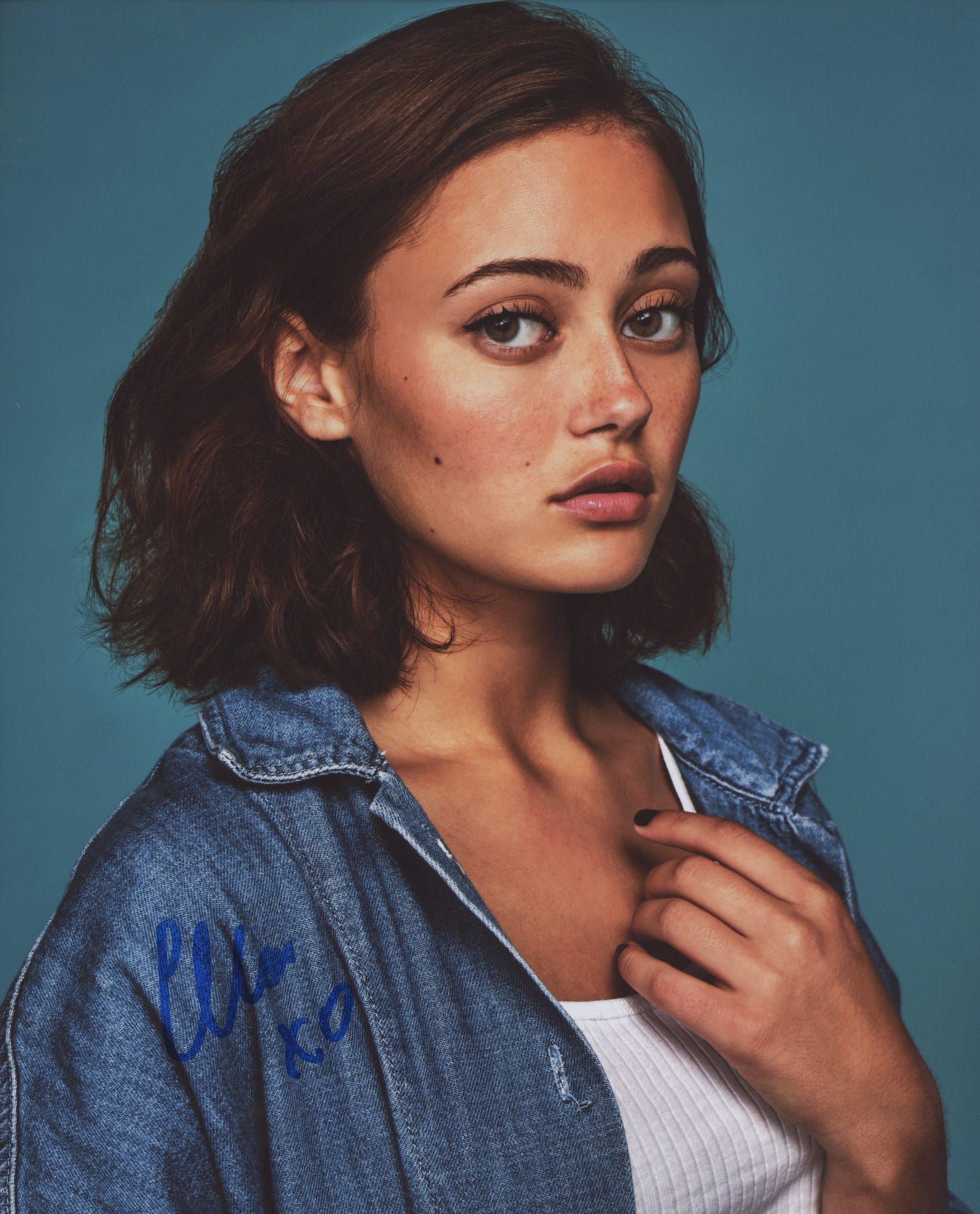 Ella Purnell Original Autographed Movie Photo - Framed - Etsy